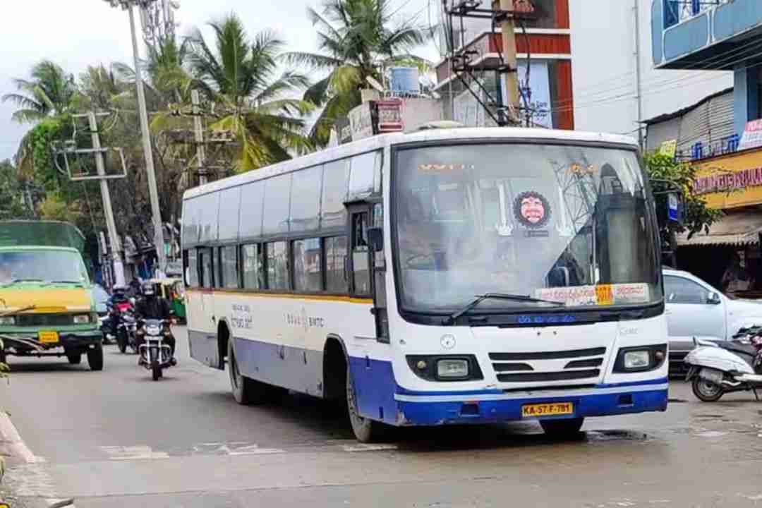 Panic button installation in BMTC buses for the safety of women!